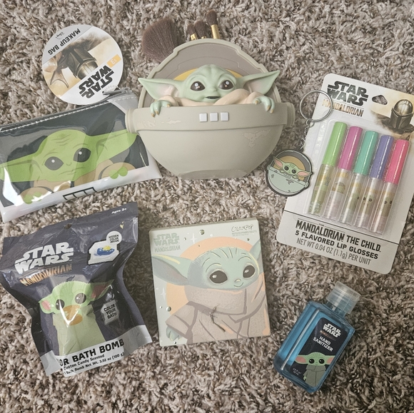 Makeup | New Star Wars Baby Yoda Set | Poshmark